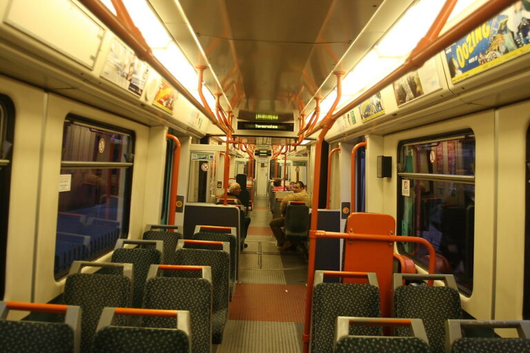 All About Manchester Trams - A First-Timer's Guide [2026 ]