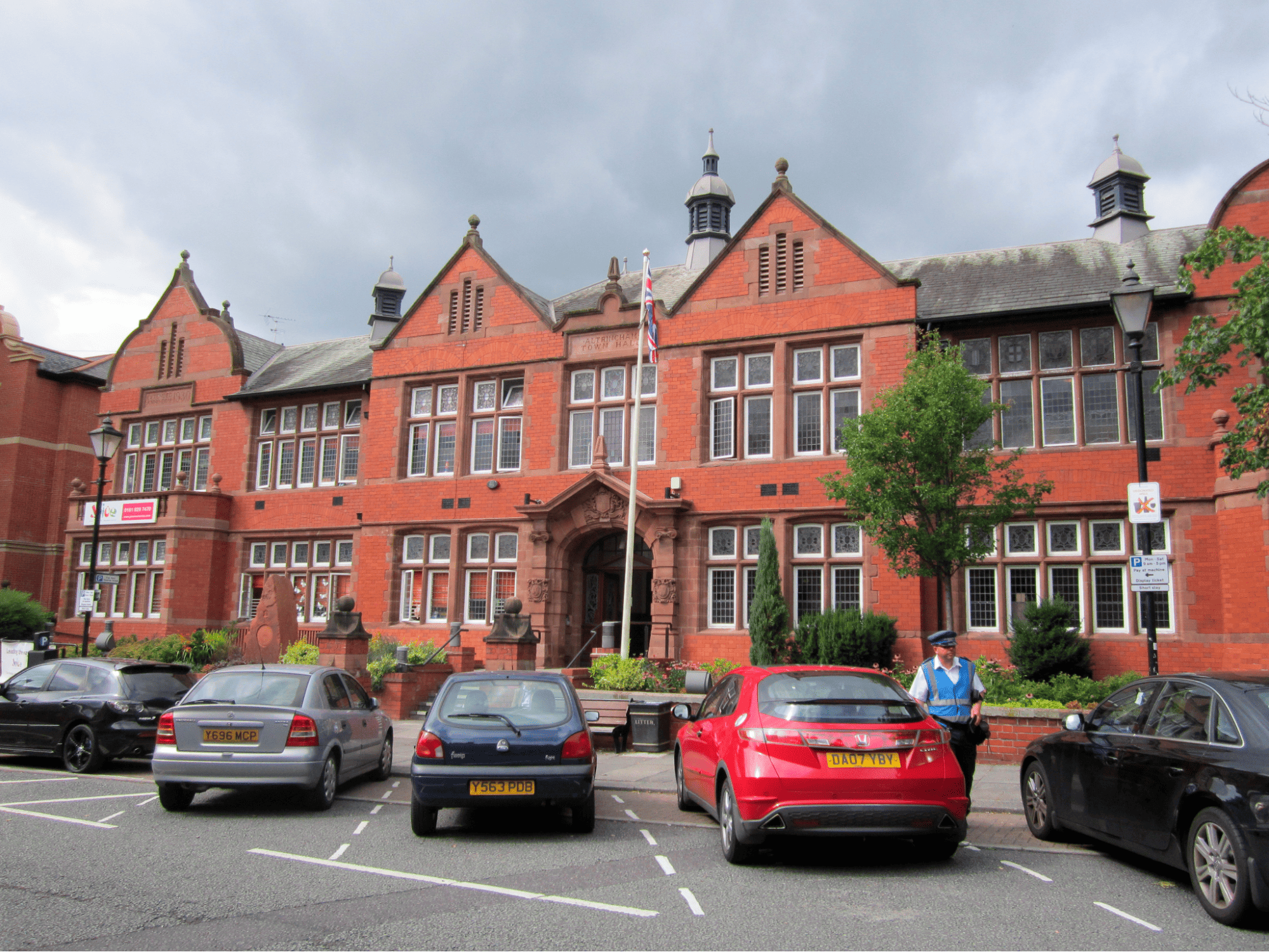 Visiting Altrincham: 18 Best Things to Do While You're There [2026]