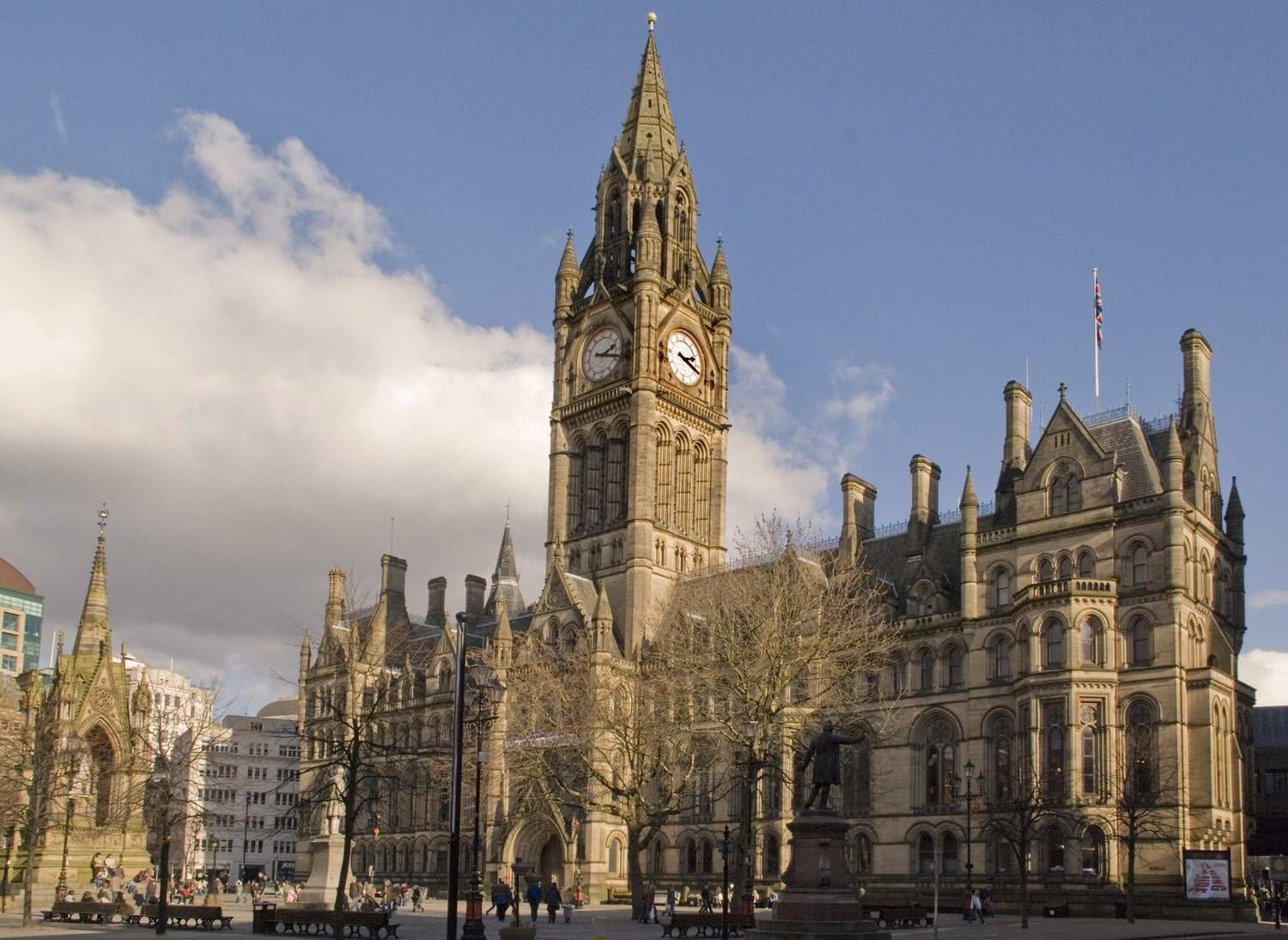 The 20 Most Haunted Houses in Manchester [2026 ]
